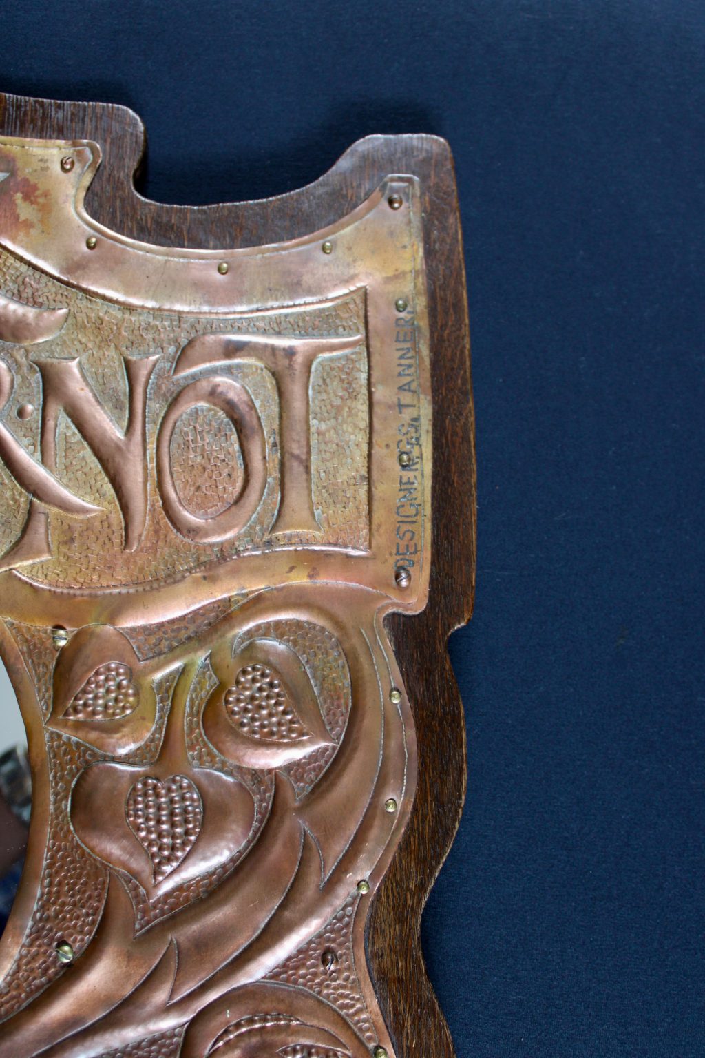 Item 155 - Hammer & Hand Antiques