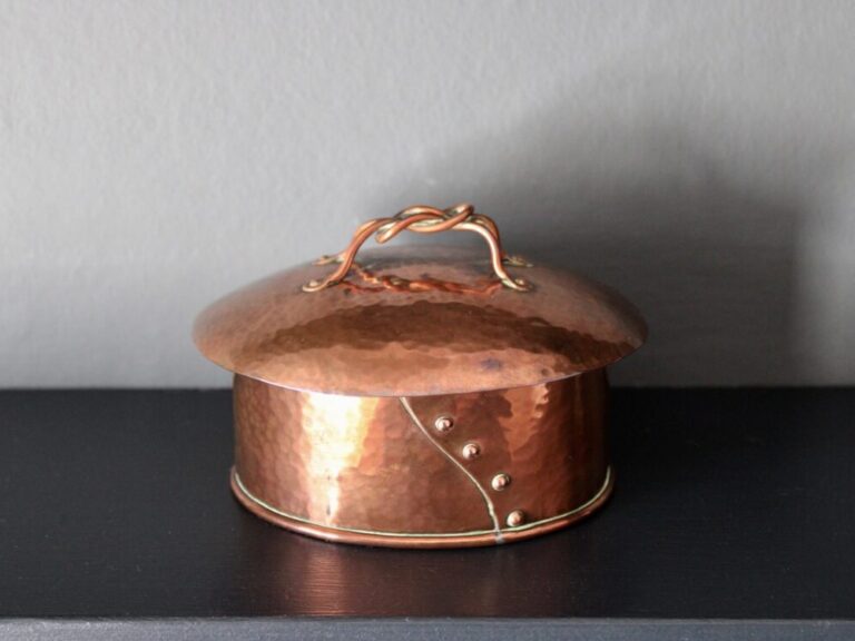 Stock - Hammer & Hand Antiques